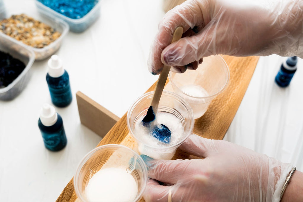 Is Epoxy Resin Dangerous? Safe Use Tips for Labs & Homes – Blackland ...